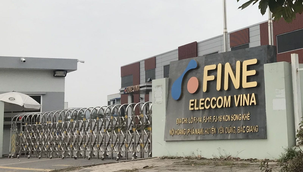 Bắc Giang: 4 công nhân nhập viện do hít phải hóa chất bị tràn